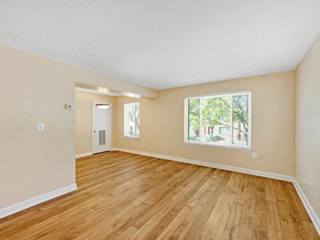 EastView on the Avenue 4 Bedroom Apartment for Rent at 906 N Caroline St, Baltimore, MD 21205 Gay Street