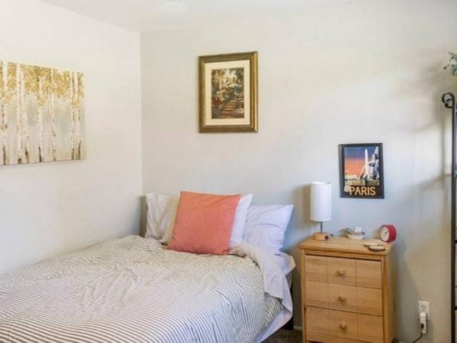 Easy Living Private Room – Utilities Included