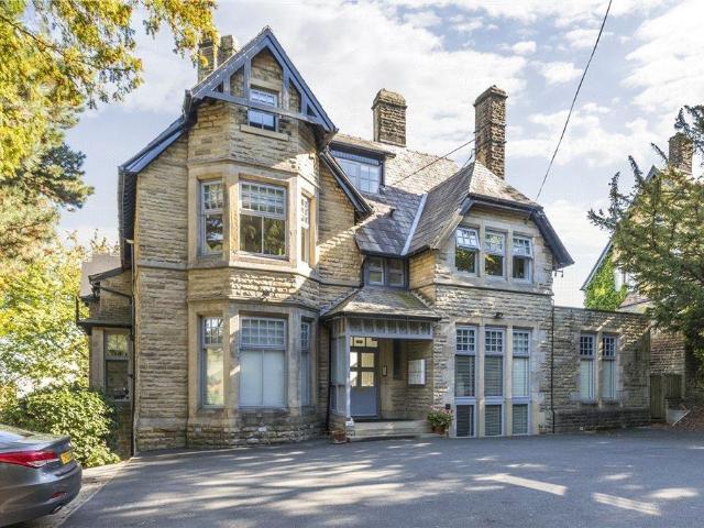 Easby Drive, Ilkley, West Yorkshire. 2 bed flat to rent £1,150 pcm £265 pw