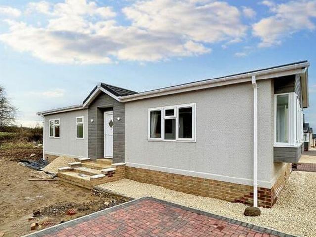 Easington Road, Hartlepool, 2 Bedroom Bungalow