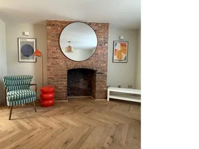 Eat Meat, Wilmslow Road, Manchester, M20 4BW, United Kingdom | 1 bed duplex for rent #167385757 | Rentberry