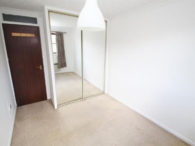 Eaton Avenue, High Wycombe