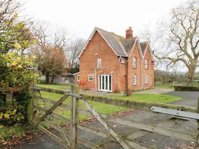Eaton Bishop, Hereford HR2, 4 bed detached house to rent, £1,575 pcm | PrimeLocation