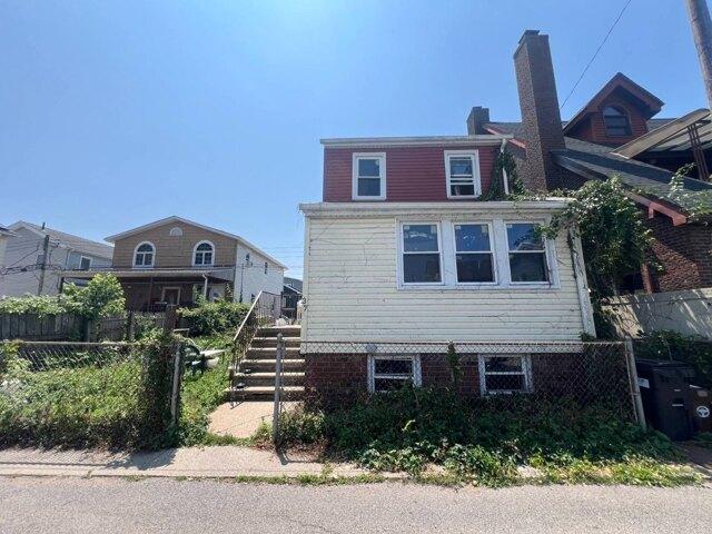 Eaton Ct, Brooklyn, Home For Sale