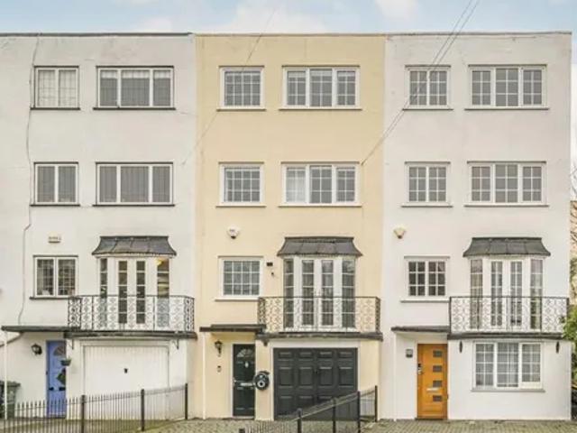 Eaton Drive, London, KT2 7RB, United Kingdom | 5 bed townhouse for rent #138314051 | Rentberry