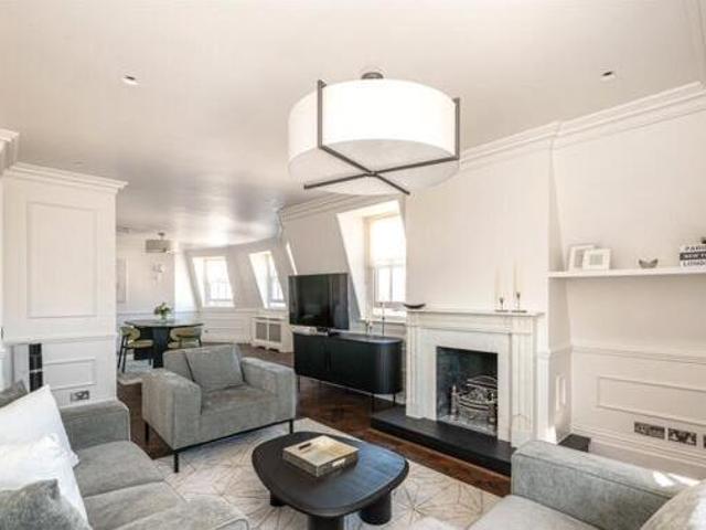 Eaton Place, Belgravia, 3 Bedroom Penthouse