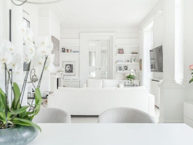 Eaton Place, Belgravia, London SW1X, 2 bed flat to rent, £15,999 pcm | PrimeLocation