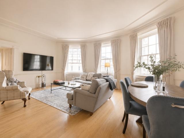 Eaton Place, Belgravia SW1X, 2 bed flat to rent, £29,250 pcm | PrimeLocation