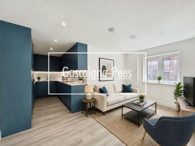Eaton Place, Reading RG1, 1 bed maisonette to rent, £1,400 pcm | PrimeLocation