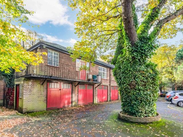 Eaton Rise, Ealing W5, 1 bed flat to rent, £1,651 pcm | PrimeLocation