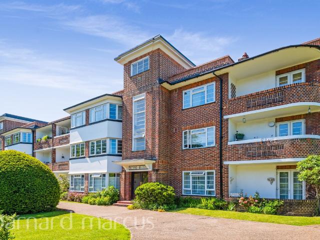 Eaton Rise, Ealing W5, 3 bed flat to rent, £3,100 pcm | PrimeLocation