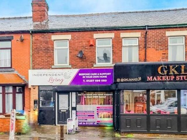 Eaves Lane, Chorley, 3 Bedroom Flat