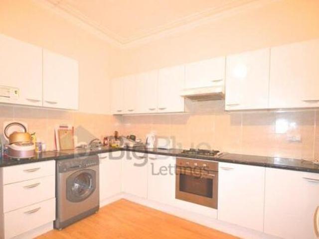 Ebor Place, Leeds, 6 Bedroom House