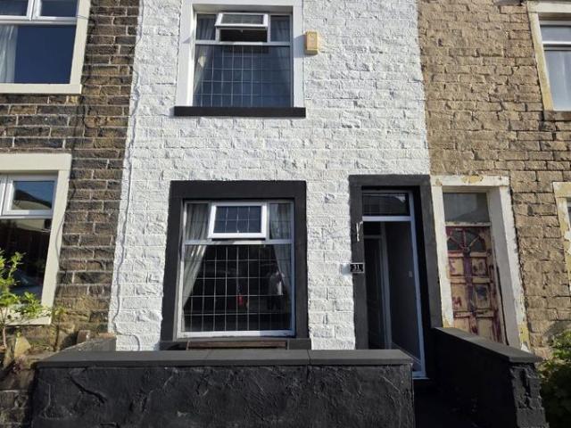 Ebor Street, Burnley BB10, 2 bed terraced house to rent, £650 pcm | PrimeLocation