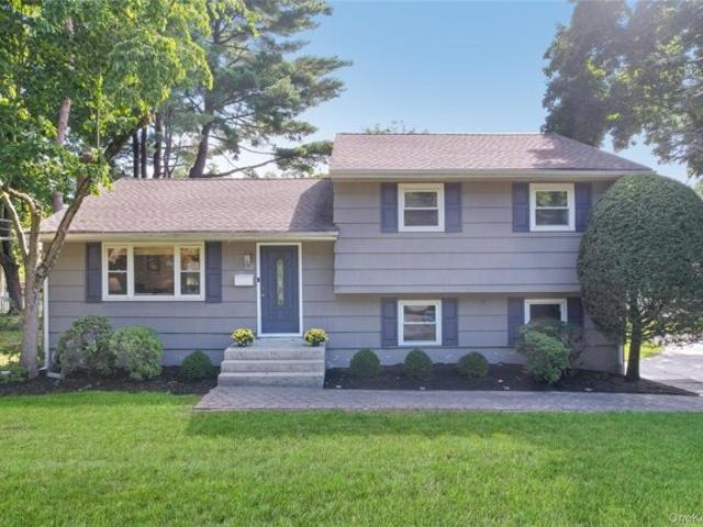 Eberling Dr, New City, Home For Sale