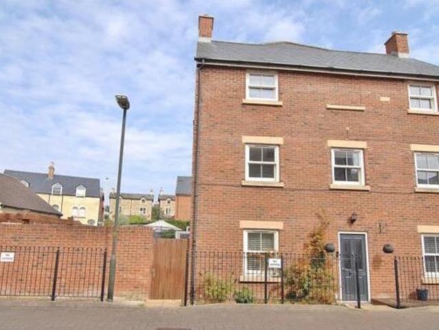 Ebley, Greenaways, Stroud, 6 Bedroom Detached