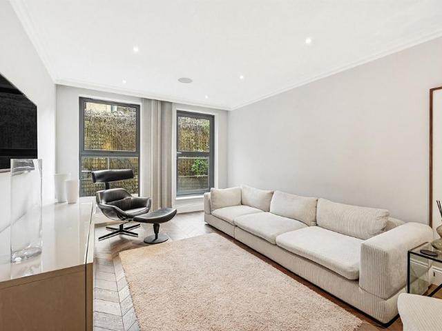 Ebury Bridge Road, London, SW1W 1 bed flat to rent £3,850 pcm £888 pw