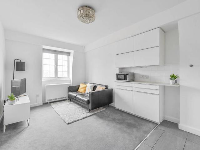 Ebury Bridge Road, London SW1W 1 bed flat to rent £2,167 pcm £500 pw