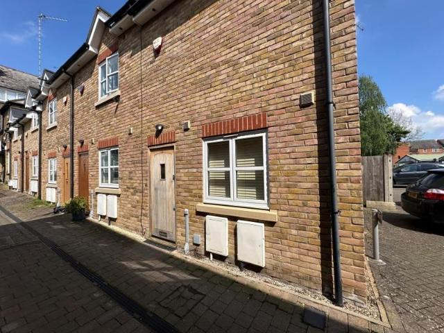 Ebury Road, Rickmansworth WD3, 1 bed terraced house to rent, £1,400 pcm | PrimeLocation