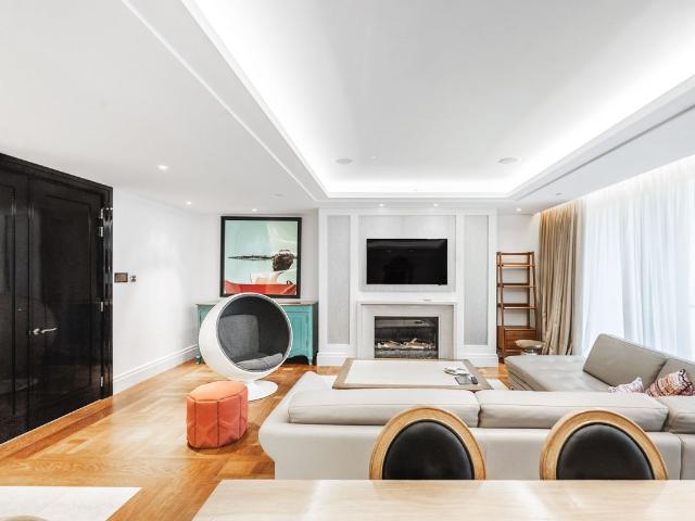 Ebury Square, London SW1W, 2 bed flat to rent, £8,667 pcm | PrimeLocation
