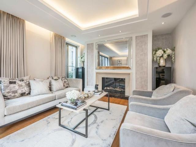 Ebury Square, SW1W, London