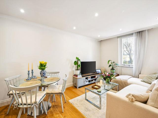 Ebury Street, Belgravia, London SW1W, 1 bed flat to rent, £3,250 pcm | PrimeLocation