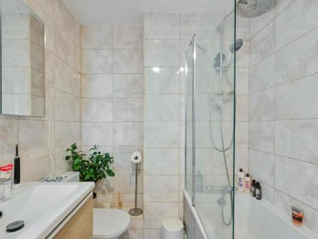 Ec1r, St John Street Clerkenwell, 1 Bedroom Flat
