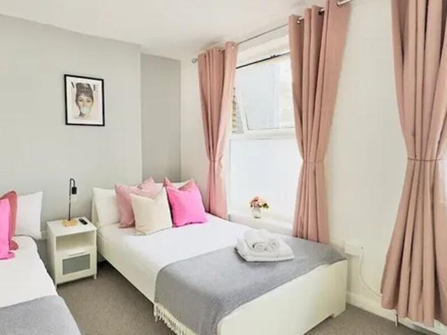 EC2A 3JQ, England, United Kingdom | 1 bed house for rent #165009116 | Rentberry