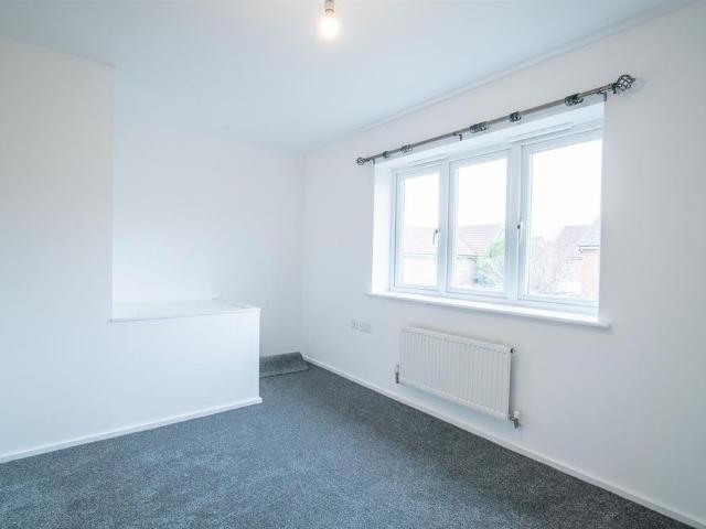 Egerton Drive, Marnel Park, Basingstoke