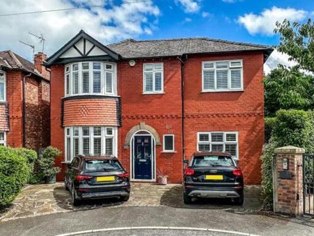 Egerton Drive, Hale, 4 Bedroom Detached