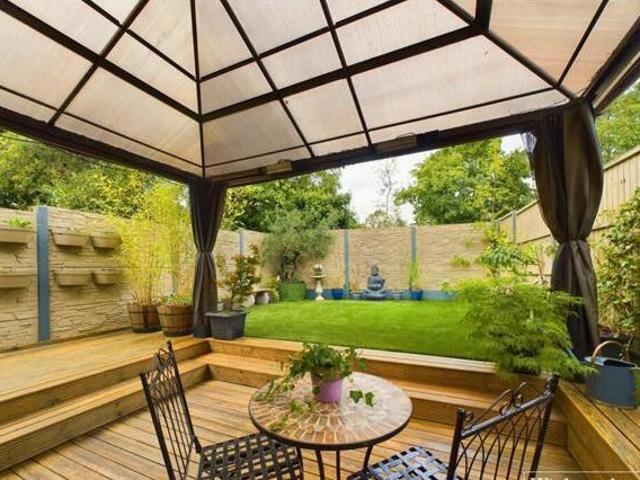 Egerton Gardens, Hendon, 4 Bedroom Semi detached