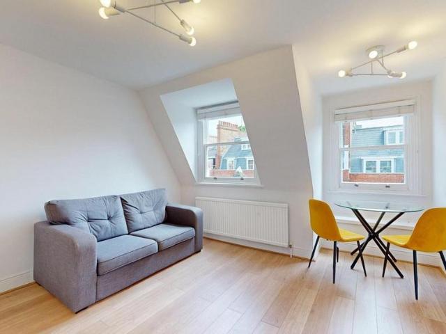 Egerton Gardens, London, SW3 1 bed apartment to rent £2,275 pcm £525 pw