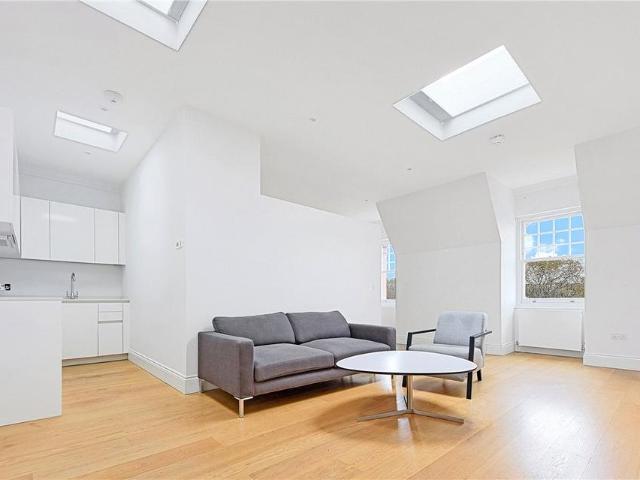 Egerton Gardens Mews, Knightsbridge. 1 bed apartment to rent £2,925 pcm £675 pw