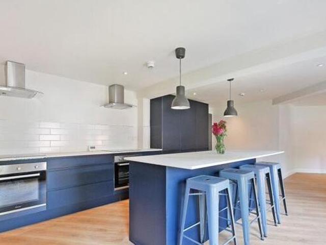 Egerton House, Egerton Street, 7 Bedroom Flat