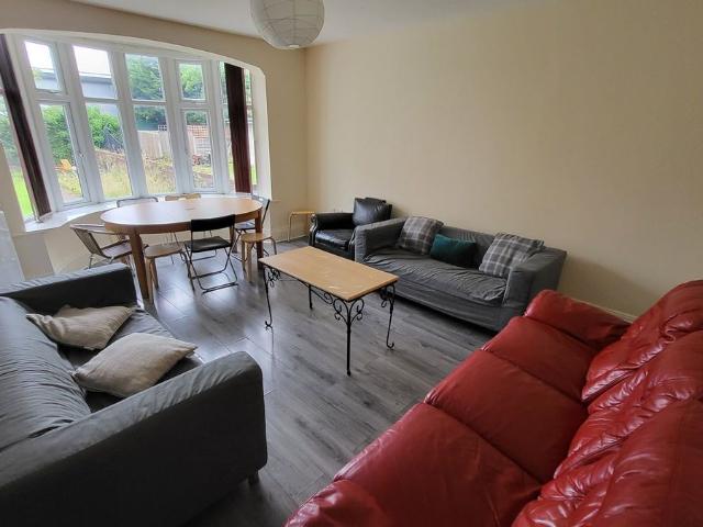 Egerton Road, Fallowfield. M14, 7 bed semi detached house to rent, £607 pppm | PrimeLocation