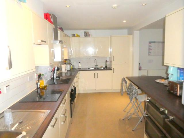 Egerton Road, Fallowfield, Manchester 12 bed semi detached house to rent £7,540 pcm £1,740 pw
