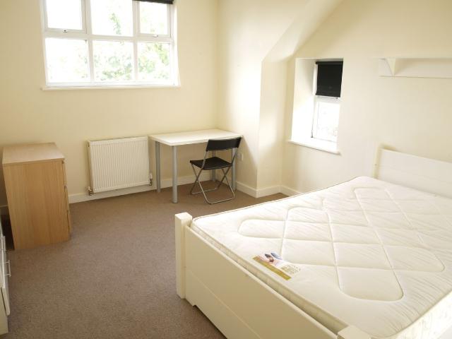 Egerton Road, Fallowfield, Manchester M14, Room to rent, £650 pcm | PrimeLocation