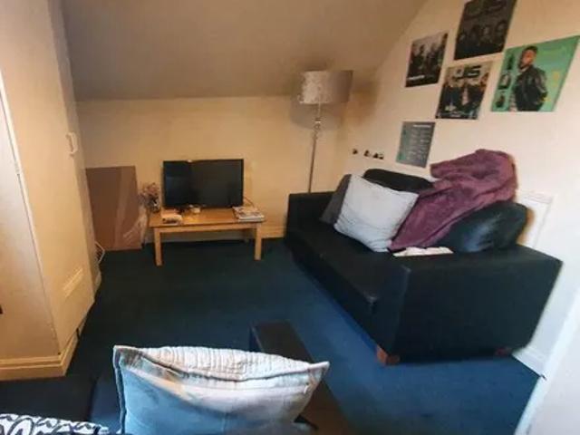 Egerton Road, Manchester, M14 6UE, United Kingdom | 2 bed apartment for rent #88667776 | Rentberry