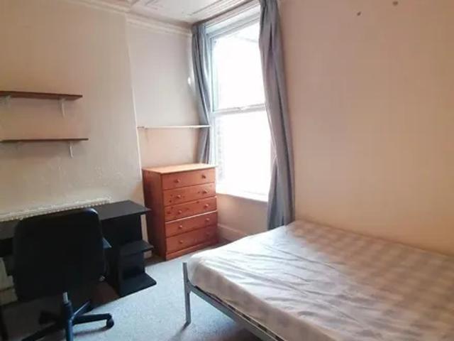 Egerton Road, Manchester, M14 6UE, United Kingdom | 7 bed house for rent #139333969 | Rentberry