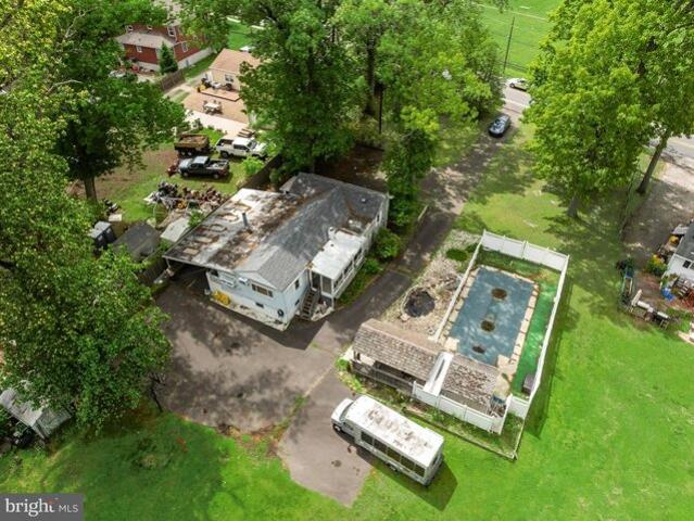 Eggerts Crossing Rd, Trenton, Home For Sale