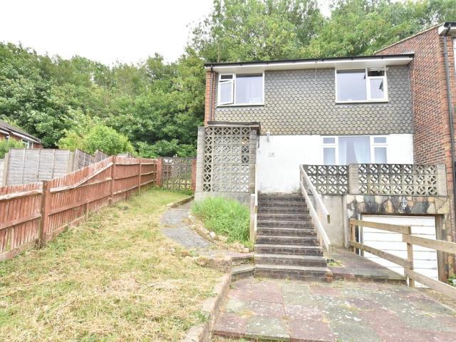 Egginton Road, Brighton 4 bed semi detached house to rent £2,250 pcm £519 pw
