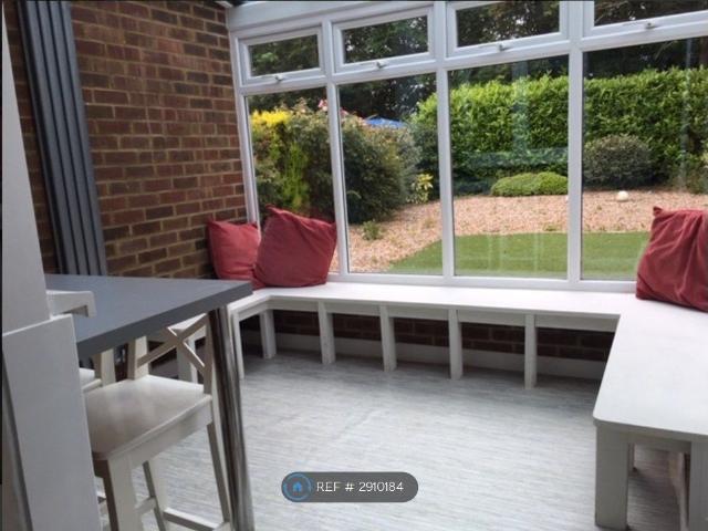 Egham, Egham TW20, Room to rent, £740 pcm | PrimeLocation