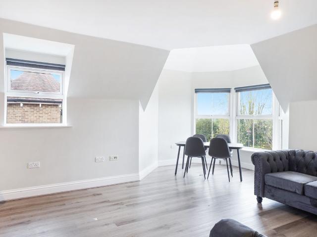 Egham Hill, Egham TW20, 2 bed flat to rent, £2,000 pcm | PrimeLocation
