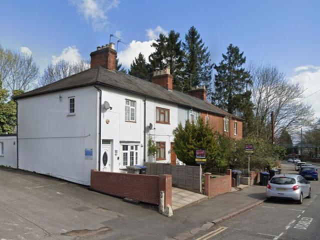 Egham Hill, Egham TW20, 4 bed terraced house to rent, £3,200 pcm | PrimeLocation