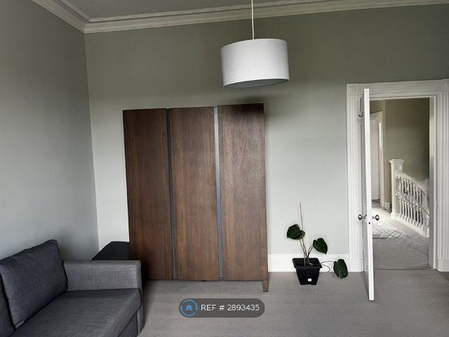Eglinton Crescent, Edinburgh EH12, Room to rent, £800 pcm | PrimeLocation