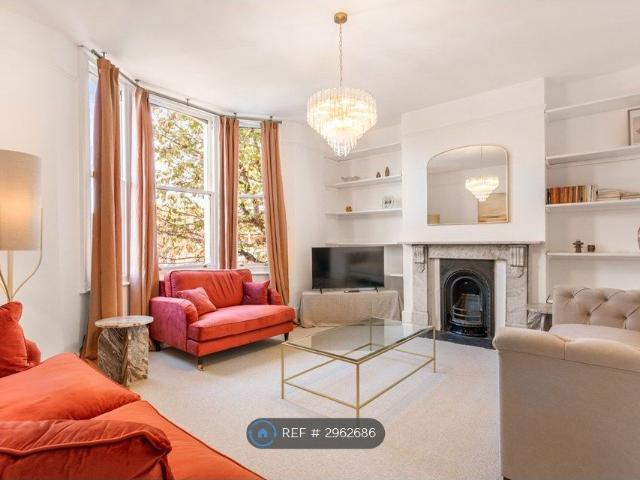 Egremont Place, Brighton BN2, 3 bed maisonette to rent, £2,475 pcm | PrimeLocation