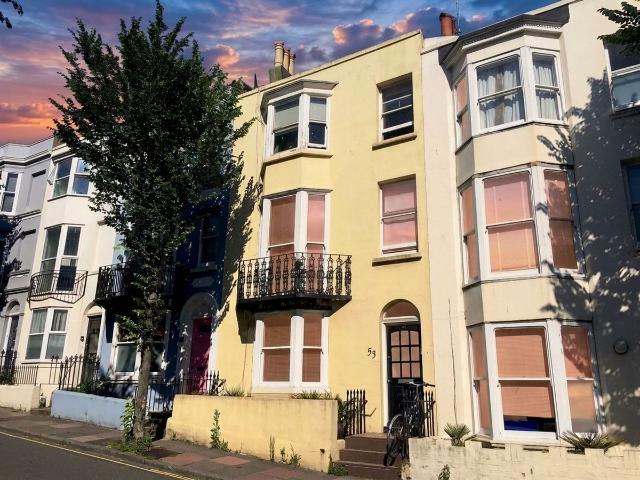 Egremont Place, Brighton BN2, 4 bed maisonette to rent, £2,350 pcm | PrimeLocation