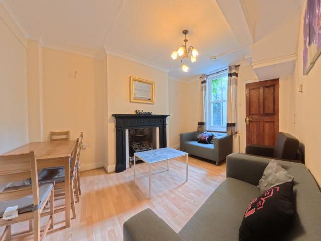 Egremont Place, Brighton BN2, 5 bed terraced house to rent, £3,250 pcm | PrimeLocation