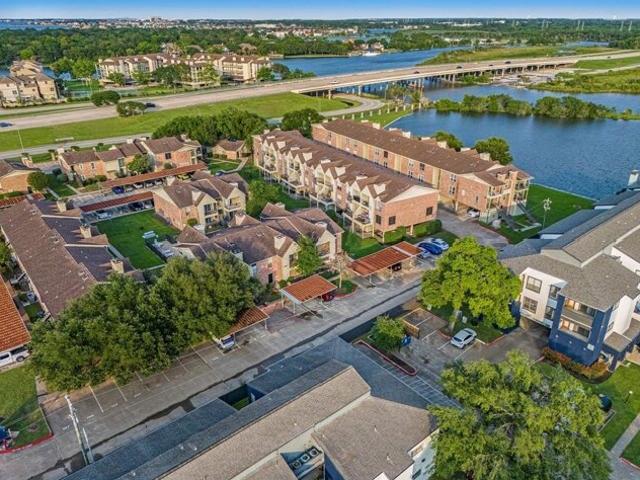 Egret Bay Blvd Apt,webster, Condo For Sale