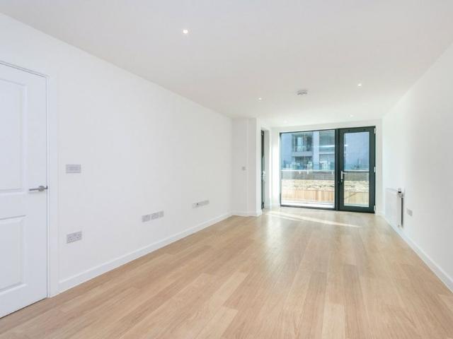 Egret Heights, N17, London